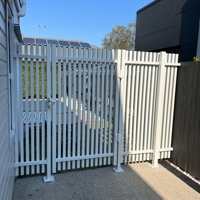 Aluminium Batten Gate 1m Wide - White – Future Fence